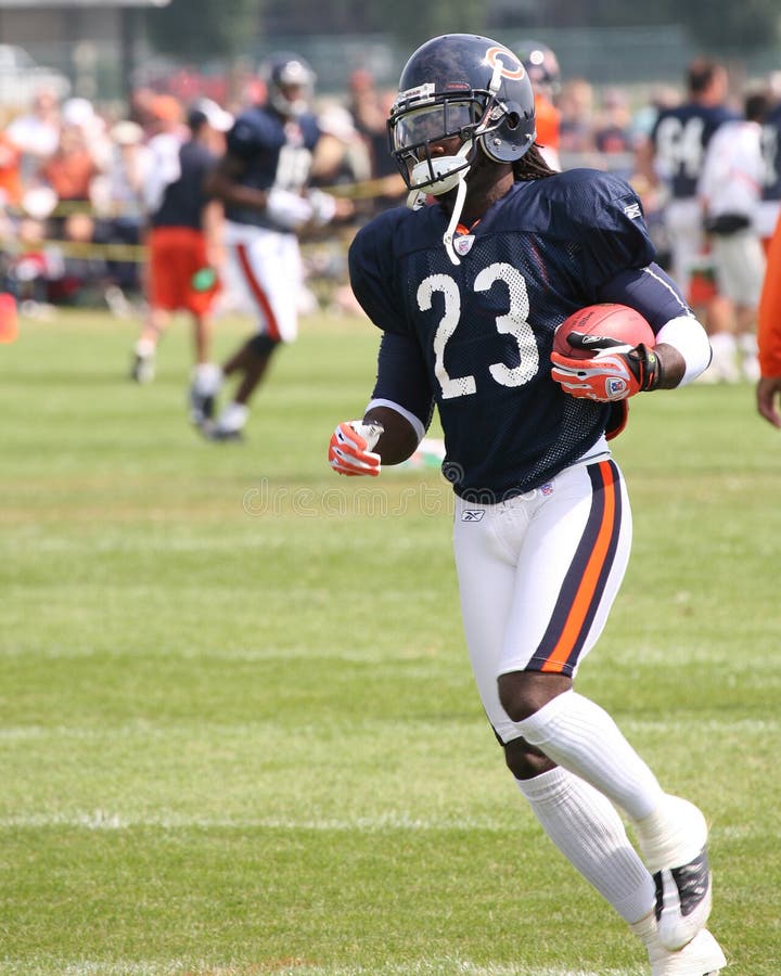 Devin hester editorial image. Image of sport, 2008, training - 5889135