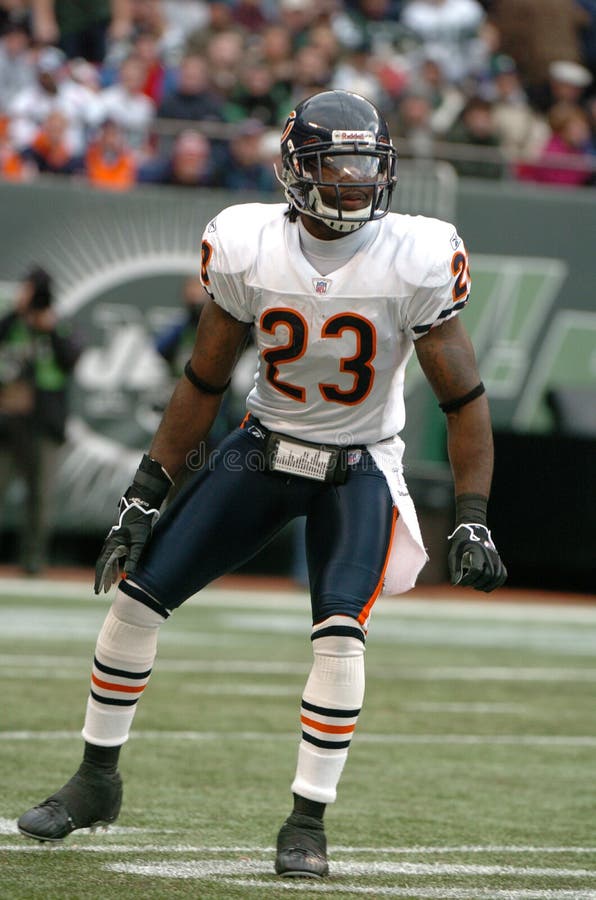 Devin Hester, Sr editorial photo. Image of game, league - 77997966