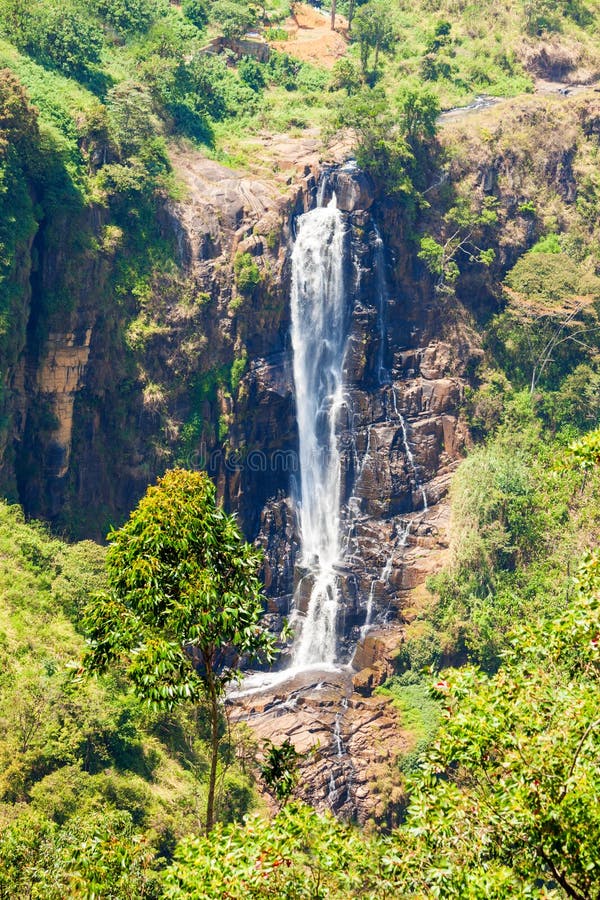 Devon Falls, Nuwara Eliya stock image. Image of cascade - 106784489