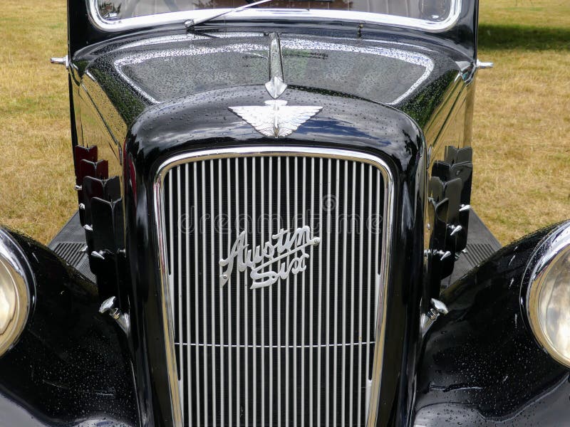 Devon, R-U - 28 Juillet 2018 : Austin Noir 6, Vue De Face Du Gril Et ...