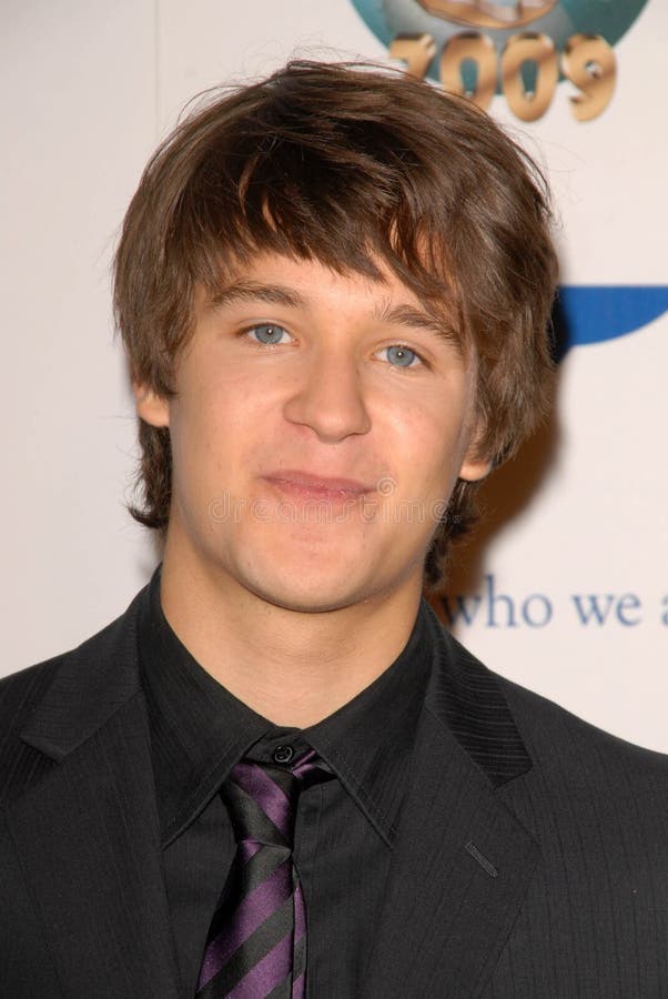 Devon Werkheiser editorial photo. Image of devon, ucla - 30726826