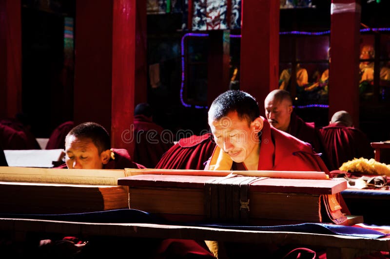 The Devout Monks editorial image. Image of devout, buddha - 66414015