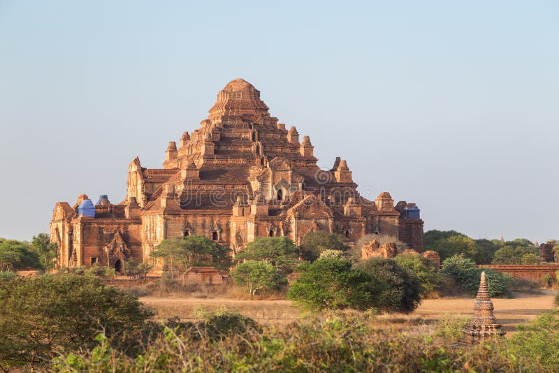 Dhammayangyi Temple in Bagan Stock Photo - Image of brick, myanmar ...