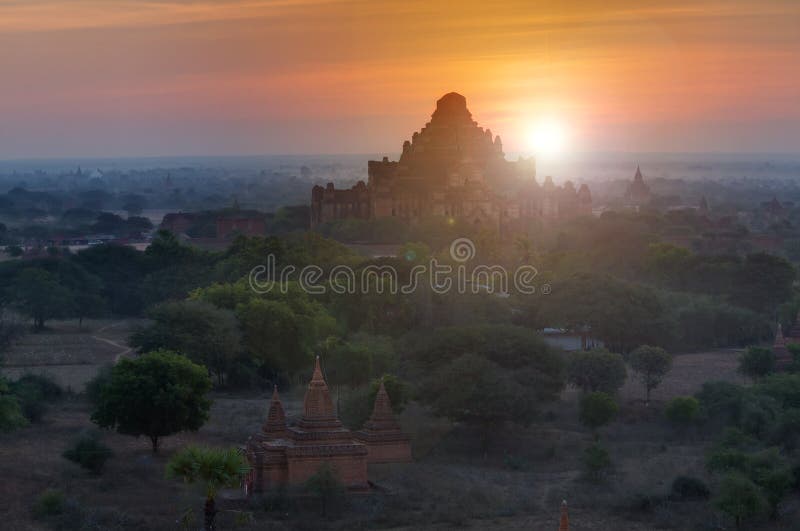 Dhammayangyi Temple in Bagan, Myanmar Stock Photo - Image of famous ...