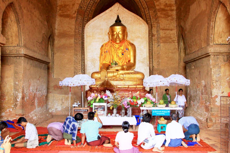 Dhammayangyi Temple Buddha Image, Bagan, Myanmar Editorial Photography ...