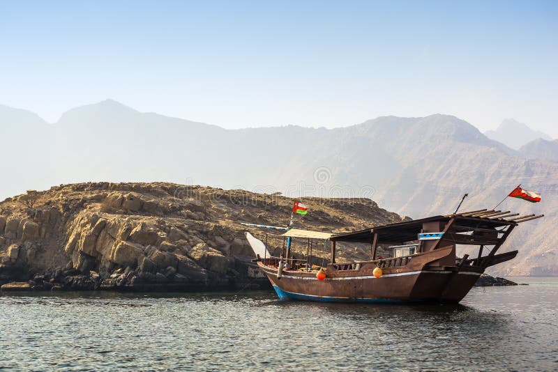 Dhow Boat in Musandam, Oman Stock Image - Image of musandam, mast: 51894029