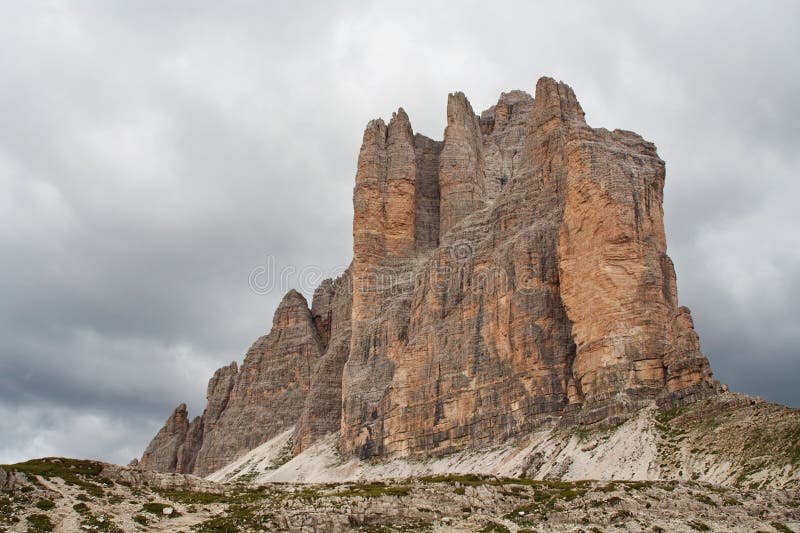 Di Lavaredo mountain stock image. Image of dolomiti, lavaredo - 5498435