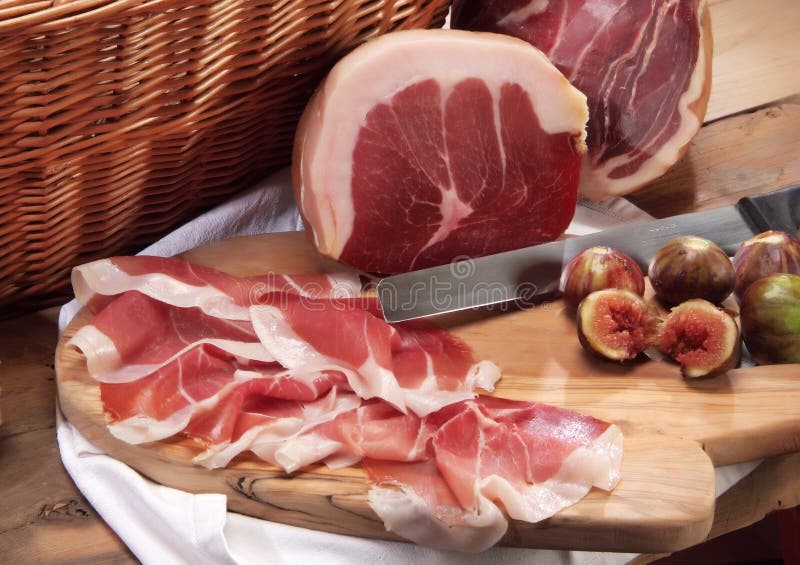 Di Parma de Culatello imagen de archivo. Imagen de salchichas - 82545615