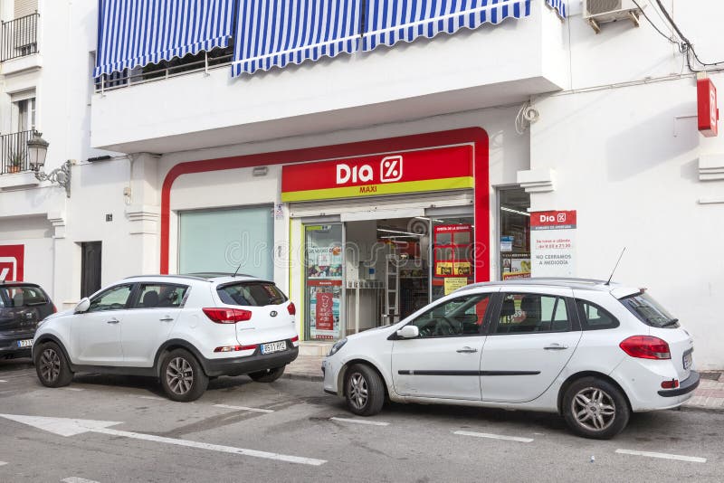 DIA Supermarket in Spanje redactionele stock foto. Image of voedsel ...