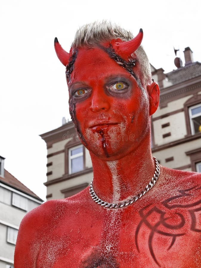 Diabo - Dia Da Rua De Christopher Foto de Stock Editorial - Imagem de ...