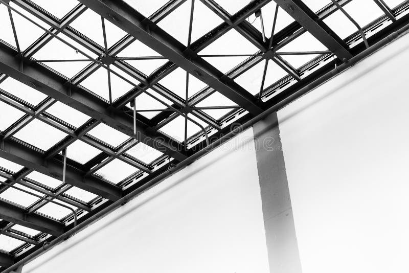 Diagonal Architectural Structure Stock Photo - Image of diagonal ...