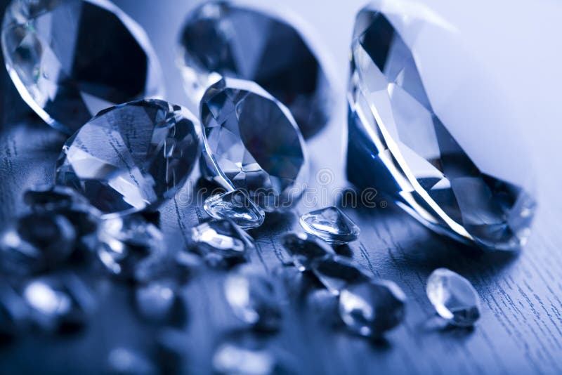 Diamant image stock. Image of cadeau, bijou, facette, pierres - 7291729