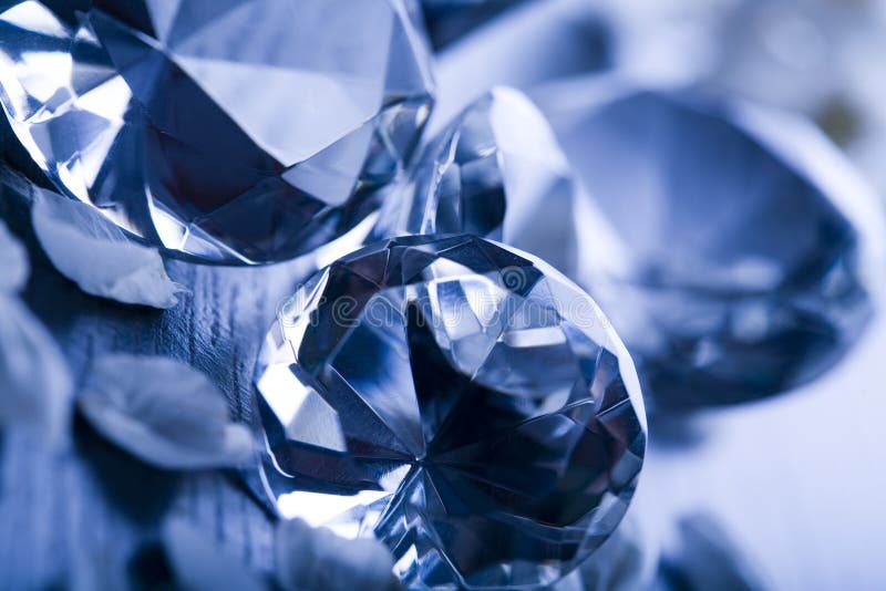 Diamant - Edelstein stockbild. Bild von schmucksachen - 6372727