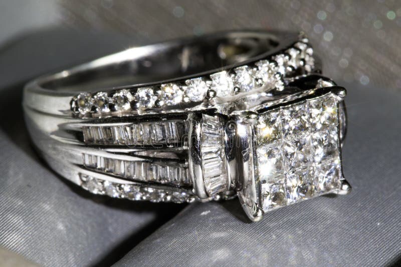 A Diamond Engagement Ring. In A Box With Glint/reflection. Shimmering ...