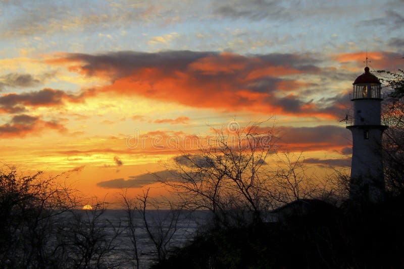 Diamond Head Lighthouse stock photo. Image of gorgeous - 64493840