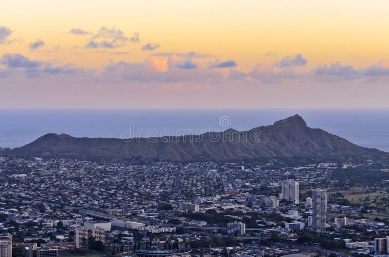 Diamond head sunset stock image. Image of sunset, island - 26080639