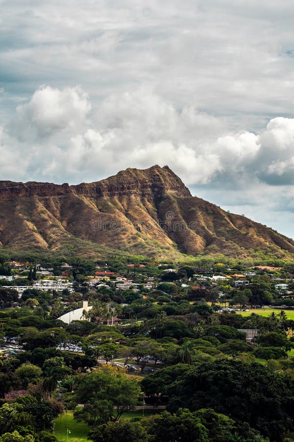 Diamond Head stock photo. Image of hawaii, honolulu - 146165240