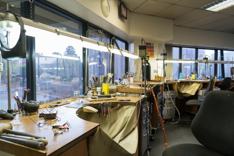 Diamond Processing Workshop Stock Image - Image of processing, hands ...