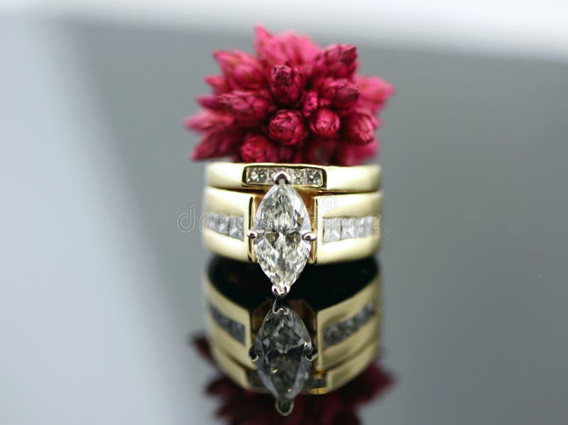 Diamond ring stock image. Image of metal, metals, jewel - 7990825