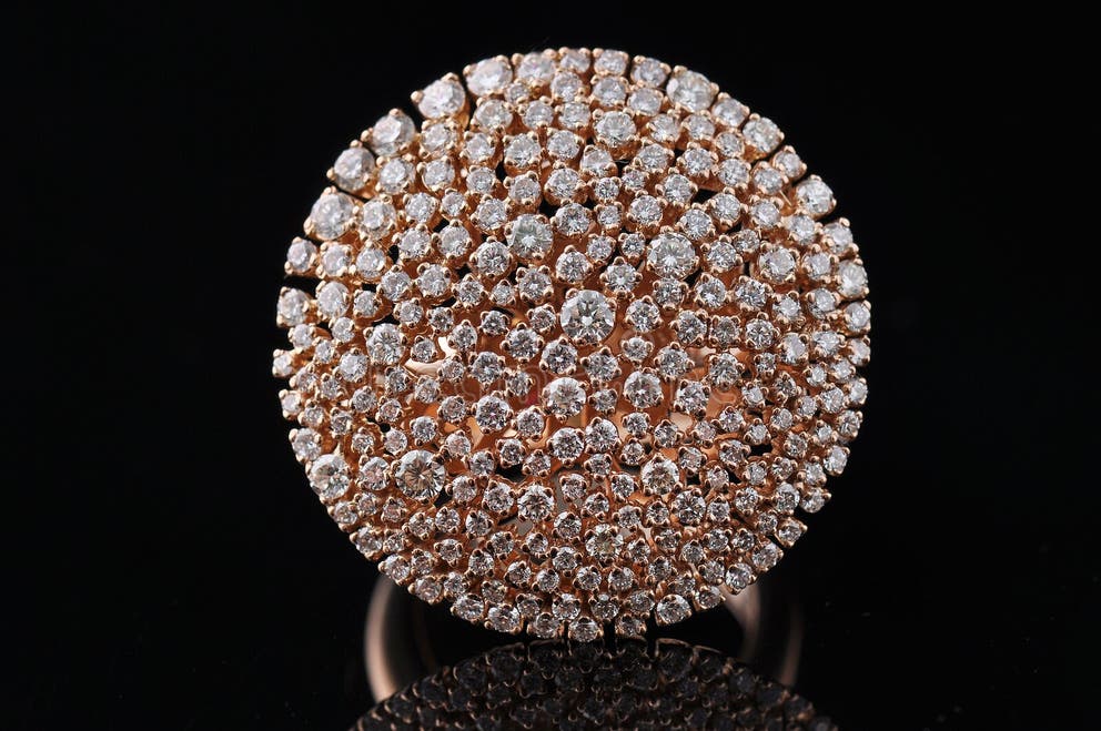 Diamond Ring with Reflection Stock Image - Image of expensive, bling ...