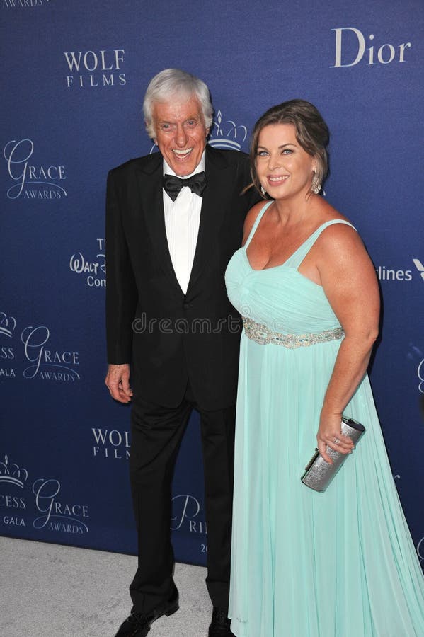 Dick Van Dyke U. Arlene Silver Redaktionelles Stockbild - Bild von ruhm ...