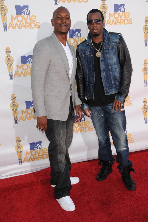 Sean P Diddy Combs And His Entourage Editorial Photo - Image of super ...