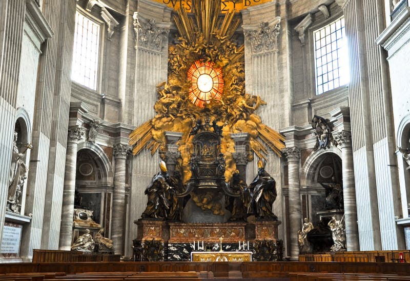 Die Apsis Mit St Peter Cathedra in St Peter Basilika, Vatikan ...
