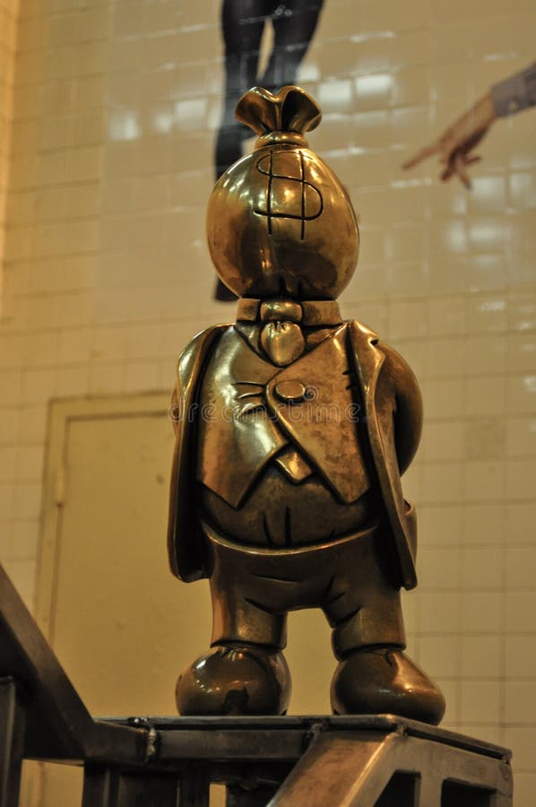 Die Geld-Mann-Statue, Dollarmann Redaktionelles Stockfotografie - Bild ...