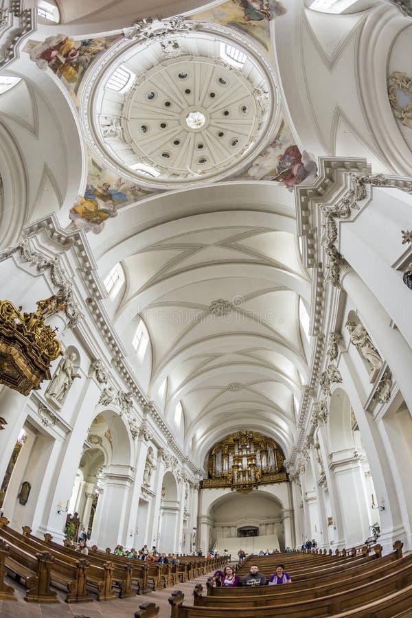 Die Haube von Fulda redaktionelles foto. Bild von deutsch - 85470851