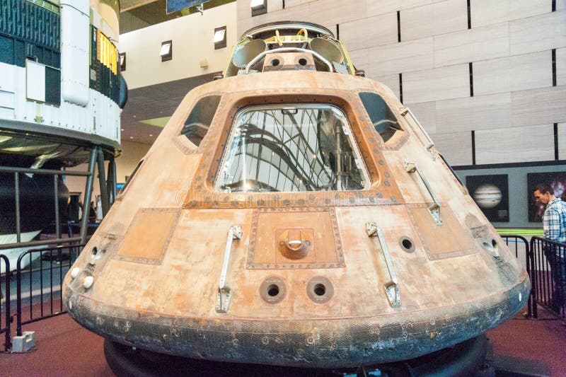 Die Kapsel Apollo 11 redaktionelles stockfoto. Bild von museum - 134353073