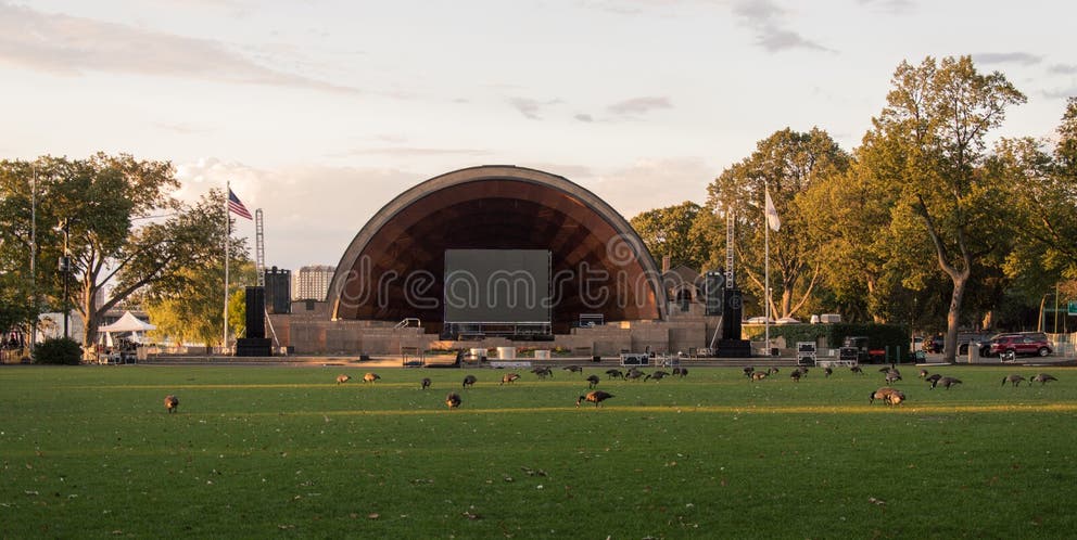 Die Luke Shell Bei Sonnenuntergang Redaktionelles Foto - Bild von ...