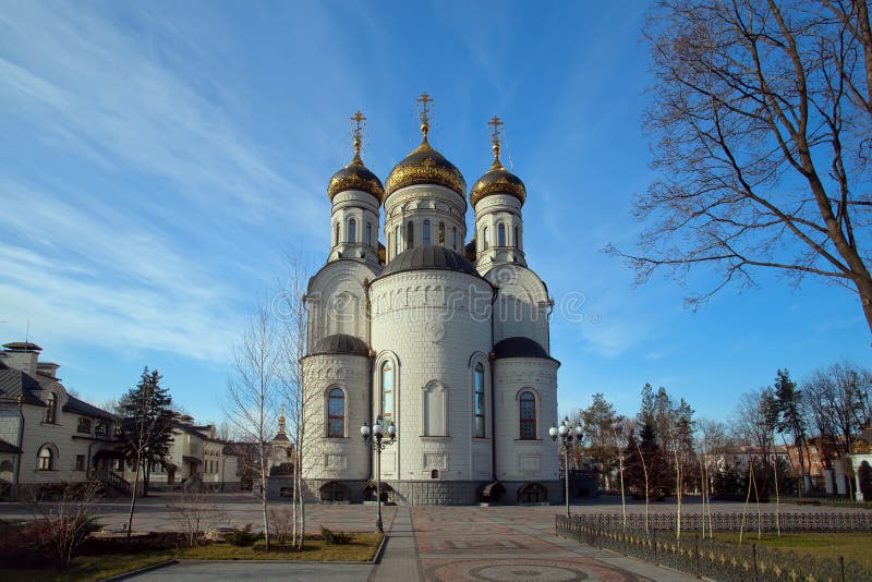 Die Offenbarungs-Kathedrale in Gorlovka, Ukraine Stockbild - Bild von ...