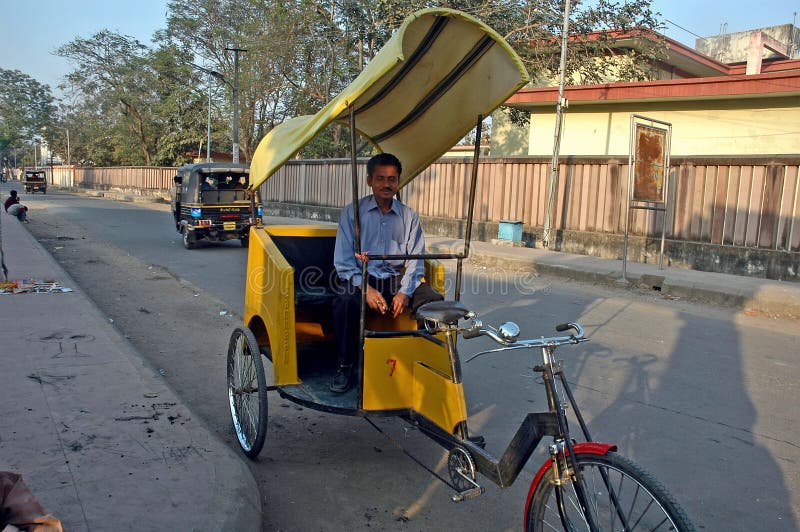 Die Rikscha redaktionelles bild. Bild von transport, indien - 26713965