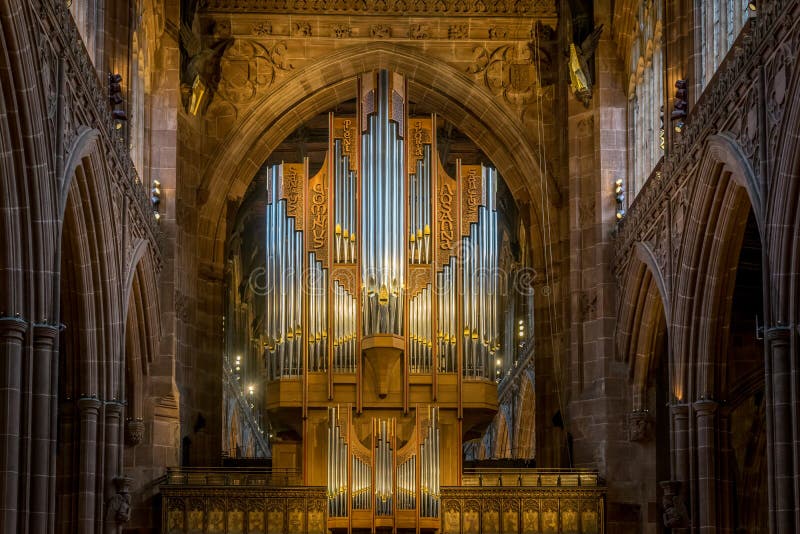 Die Pfeifen Einer Orgel in Einer Kathedrale Stockfoto - Bild von rohr ...