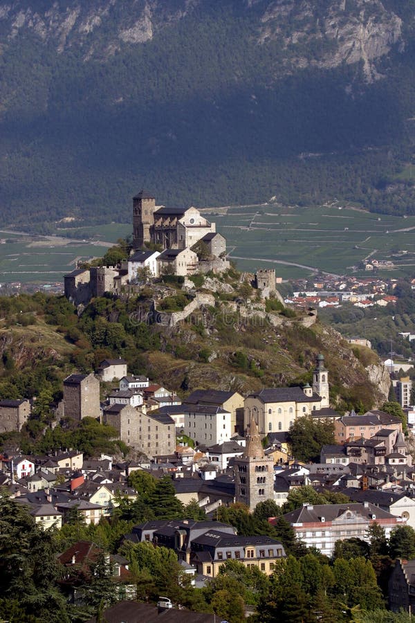 Stadt Sion, Kapital Des Schweizer Kantons Wallis, Die Schweiz Stockbild ...