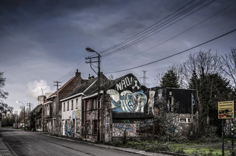 Die Verlassene Stadt in Belgien Stockbild - Bild von stadt, bunt: 64371355