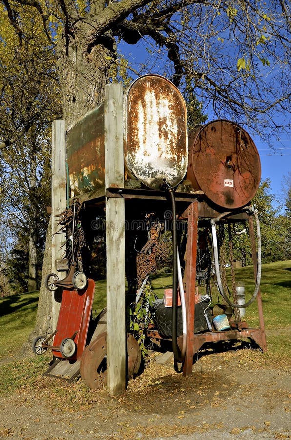 Old junk farm truck stock image. Image of neglected, junk - 15215975