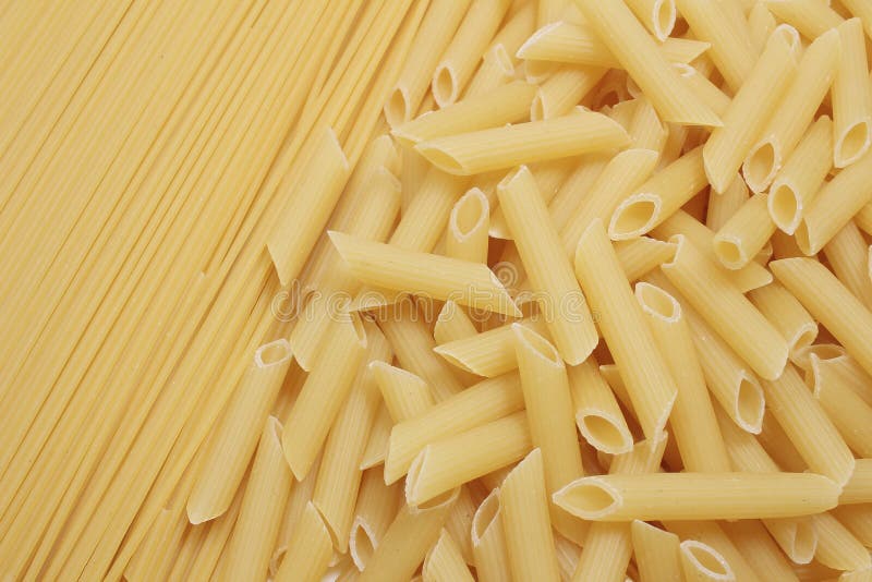Diferentes Tipos De Massas Secas Sobre Fundo Branco Imagem de Stock ...