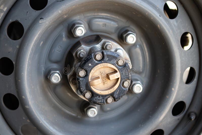 The Diff Lock on a 4x4 Terrain Vehicle S Tire To Ensure Optimal ...