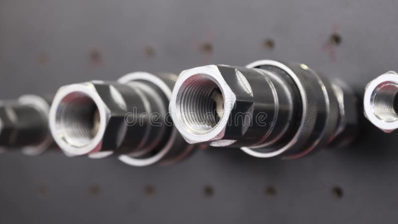 Different Connectors with Different Thread Diameters for Connection ...