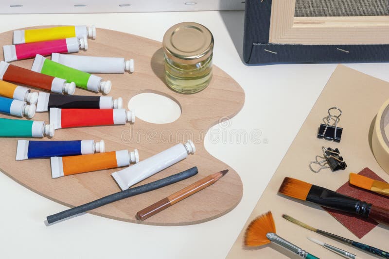 Different Materials for Art and Creativity: Paints, Paintbrushes ...