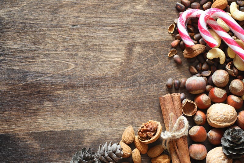 Different Nuts on a Wooden Table. Cedar, Cashew, Hazelnut, Walnu Stock ...