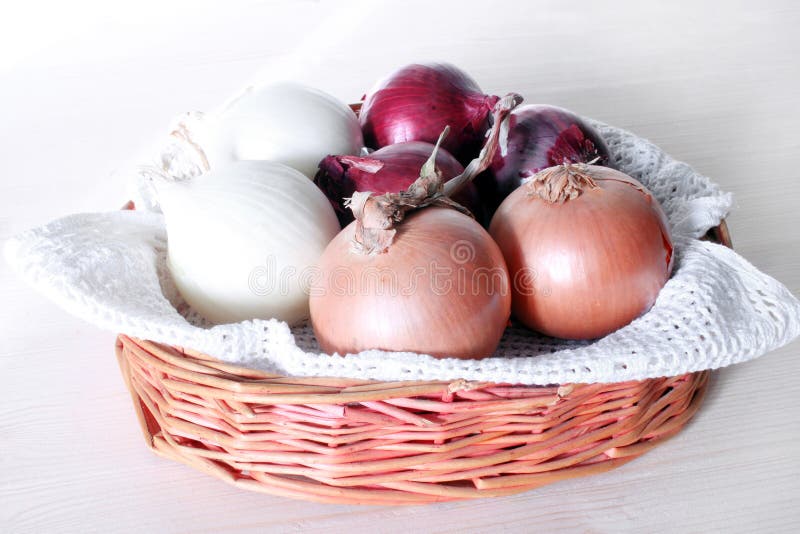 Different onions stock photo. Image of stem, heap, bundle - 38256882