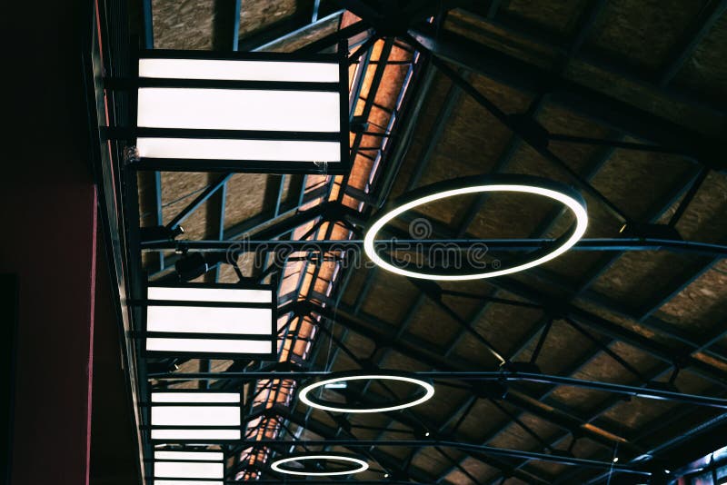 Diagonal Perspective Architecture Stock Photo - Image of modern ...