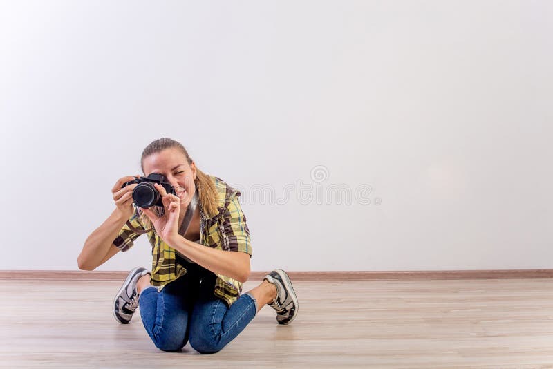 Different Photographer Poses: Bending, Squatting, Lying Down Stock ...