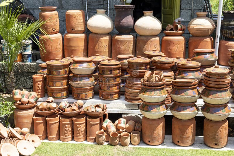 Different Sizes and Shapes Pottery Display on the Shop Counter Stock ...
