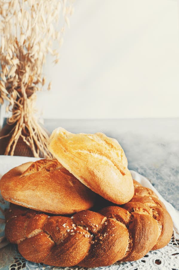 Different Types of Bread - Kalacha, Hala - Braided Loaf with Coarse ...