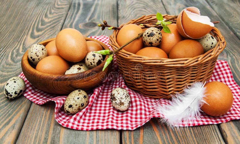 Different Types of Eggs in a Basket Stock Image - Image of farming ...
