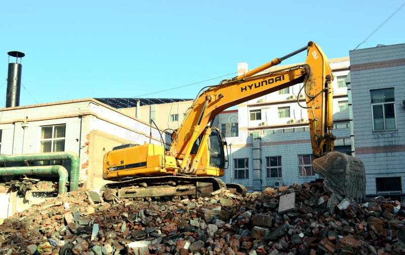 Dig machine editorial stock image. Image of ground, heavy - 36308514