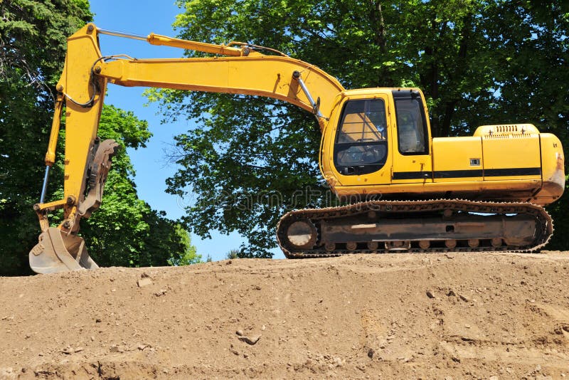 Caerpillar Tractor Stock Photos - Free & Royalty-Free Stock Photos from ...